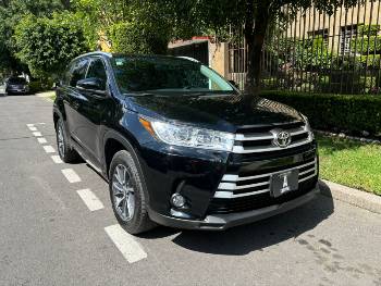 Toyota Highlander Xle 4p V6 3.5l 2wd 3banca Aut 8 Ocup 2017 - Seminuevos