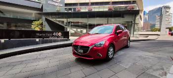 Mazda 2 I Touring 4p L4 1.5l Abs Ba Ac R15 Skyactiv-g 5 Ocup 2019 - Seminuevos