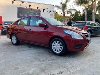 Nissan Versa Sense At 1.6l C-a Ee Ba Aut., 05 Ocup. 2017 - Seminuevos